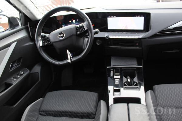 White Opel Astra 2022 in Liepaja, with an engine capacity of 1.50 L and mileage of 131 thousand km for 17299 €, photo 9 on AUTOMOTO.COM.LV
