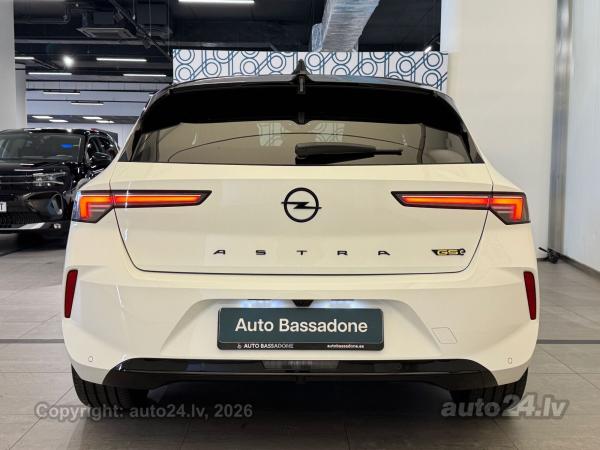 White Opel Astra 2023 in Tallinn, with an engine capacity of 1.60 L and mileage of 23 thousand km for 25900 €, photo 5 on AUTOMOTO.COM.LV