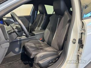 White Opel Astra 2023 in Tallinn, with an engine capacity of 1.60 L and mileage of 23 thousand km for 25900 €, photo 9 on AUTOMOTO.COM.LV