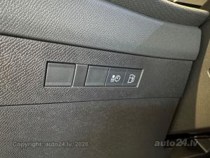White Opel Astra 2023 in Tallinn, with an engine capacity of 1.60 L and mileage of 23 thousand km for 25900 €, photo 16 on AUTOMOTO.COM.LV
