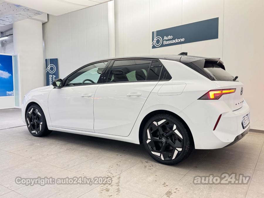 Balts Opel Astra 2024 Tallina, ar dzinēja tilpumu 1.60 L un nobraukumu 33 tūkst. km par 26900 €, foto 5 vietnē AUTOMOTO.COM.LV