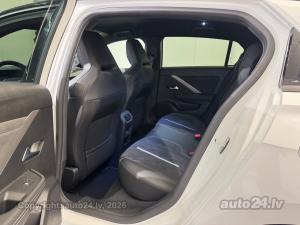 Balts Opel Astra 2024 Tallina, ar dzinēja tilpumu 1.60 L un nobraukumu 33 tūkst. km par 26900 €, foto 23 vietnē AUTOMOTO.COM.LV
