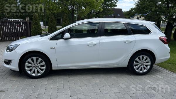 Balts Opel Astra 2015 Jelgava, ar dzinēja tilpumu 1.60 L un nobraukumu 220 tūkst. km par 5000 €, foto 4 vietnē AUTOMOTO.COM.LV