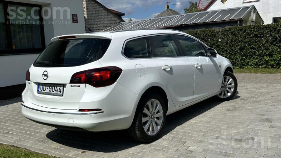 Balts Opel Astra 2015 Jelgava, ar dzinēja tilpumu 1.60 L un nobraukumu 220 tūkst. km par 5000 €, foto 6 vietnē AUTOMOTO.COM.LV