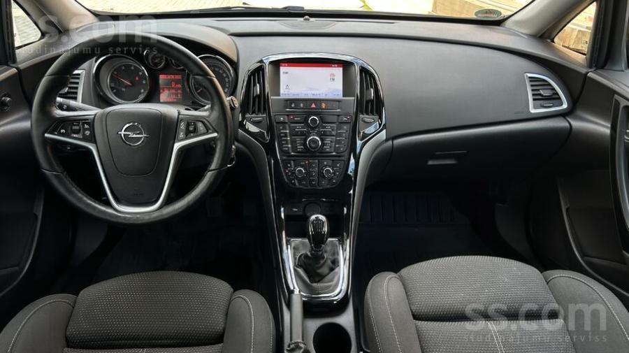 Balts Opel Astra 2015 Jelgava, ar dzinēja tilpumu 1.60 L un nobraukumu 220 tūkst. km par 5000 €, foto 10 vietnē AUTOMOTO.COM.LV