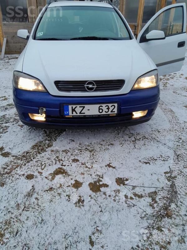 White Opel Astra 2000 in Cesis, with an engine capacity of 2.00 L and mileage of 365 thousand km for 2300 €, photo 1 on AUTOMOTO.COM.LV