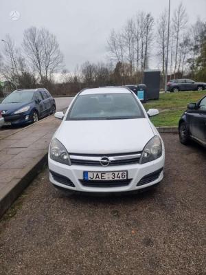White Opel Astra 2005 in Kaunas, with an engine capacity of 1.91 L and mileage of 480 thousand km for 899 €, photo  on AUTOMOTO.COM.LV