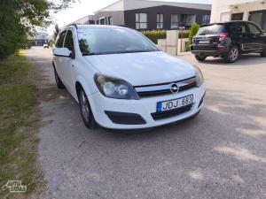 Balts Opel Astra 2005 Kauņa, ar dzinēja tilpumu 1.70 L un nobraukumu 315 tūkst. km par 1000 €, foto 7 vietnē AUTOMOTO.COM.LV