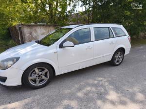 Balts Opel Astra 2005 Kauņa, ar dzinēja tilpumu 1.70 L un nobraukumu 315 tūkst. km par 1000 €, foto 9 vietnē AUTOMOTO.COM.LV