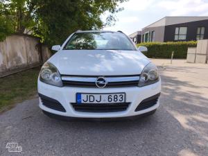 Balts Opel Astra 2005 Kauņa, ar dzinēja tilpumu 1.70 L un nobraukumu 315 tūkst. km par 1000 €, foto 10 vietnē AUTOMOTO.COM.LV