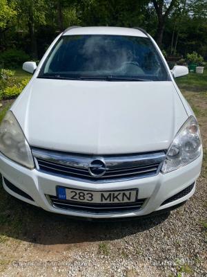 Balts Opel Astra 2007 Tallina, ar dzinēja tilpumu 1.40 L un nobraukumu 262 tūkst. km par 450 €, foto 12 vietnē AUTOMOTO.COM.LV