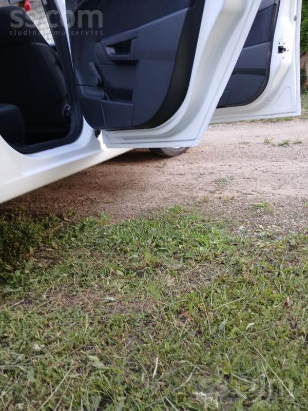 Balts Opel Astra 2008 Madona, ar dzinēja tilpumu 1.90 L un nobraukumu 340 tūkst. km par 1800 €, foto 3 vietnē AUTOMOTO.COM.LV