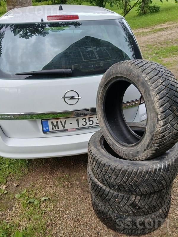 Balts Opel Astra 2008 Madona, ar dzinēja tilpumu 1.90 L un nobraukumu 340 tūkst. km par 1800 €, foto 7 vietnē AUTOMOTO.COM.LV