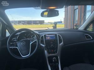 White Opel Astra 2011 in Kaunas, with an engine capacity of 2.00 L and mileage of 302 thousand km for 1890 €, photo 11 on AUTOMOTO.COM.LV