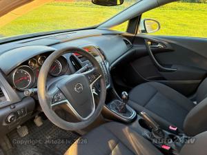 Balts Opel Astra 2011 Tartu, ar dzinēja tilpumu 1.40 L un nobraukumu 213 tūkst. km par 1600 €, foto 7 vietnē AUTOMOTO.COM.LV