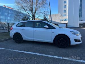Balts Opel Astra 2012 Tallina, ar dzinēja tilpumu 1.70 L un nobraukumu 217 tūkst. km par 1999 €, foto 3 vietnē AUTOMOTO.COM.LV