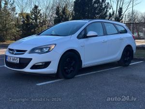 Balts Opel Astra 2012 Tallina, ar dzinēja tilpumu 1.70 L un nobraukumu 217 tūkst. km par 1999 €, foto 4 vietnē AUTOMOTO.COM.LV
