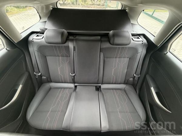 White Opel Astra 2012 in Bauska, with an engine capacity of 1.70 L and mileage of 188 thousand km for 3999 €, photo 9 on AUTOMOTO.COM.LV