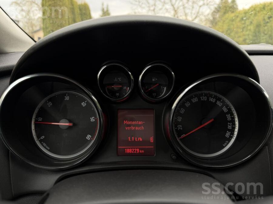 Белый Опель Астра 2012 в Бауска, объемом двигателя 1.70 л и пробегом 188 тыс. км за 3999 €, фото 13 на AUTOMOTO.COM.LV