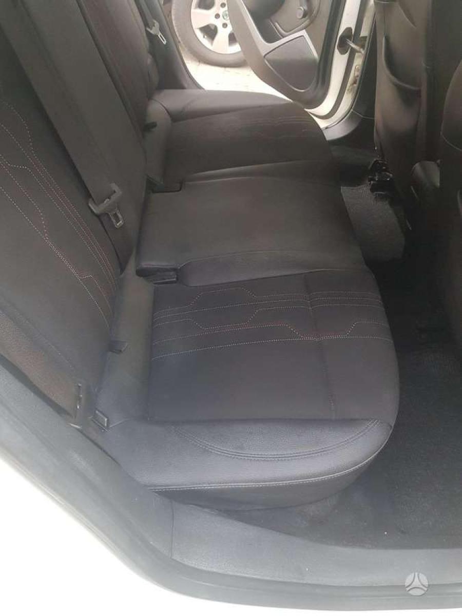 Balts Opel Astra 2012 Utena, ar dzinēja tilpumu 1.60 L un nobraukumu 152 tūkst. km par 2450 €, foto 10 vietnē AUTOMOTO.COM.LV