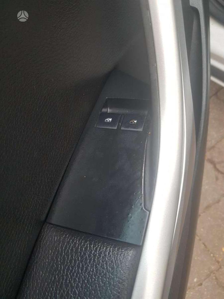 Balts Opel Astra 2012 Utena, ar dzinēja tilpumu 1.60 L un nobraukumu 152 tūkst. km par 2450 €, foto 11 vietnē AUTOMOTO.COM.LV