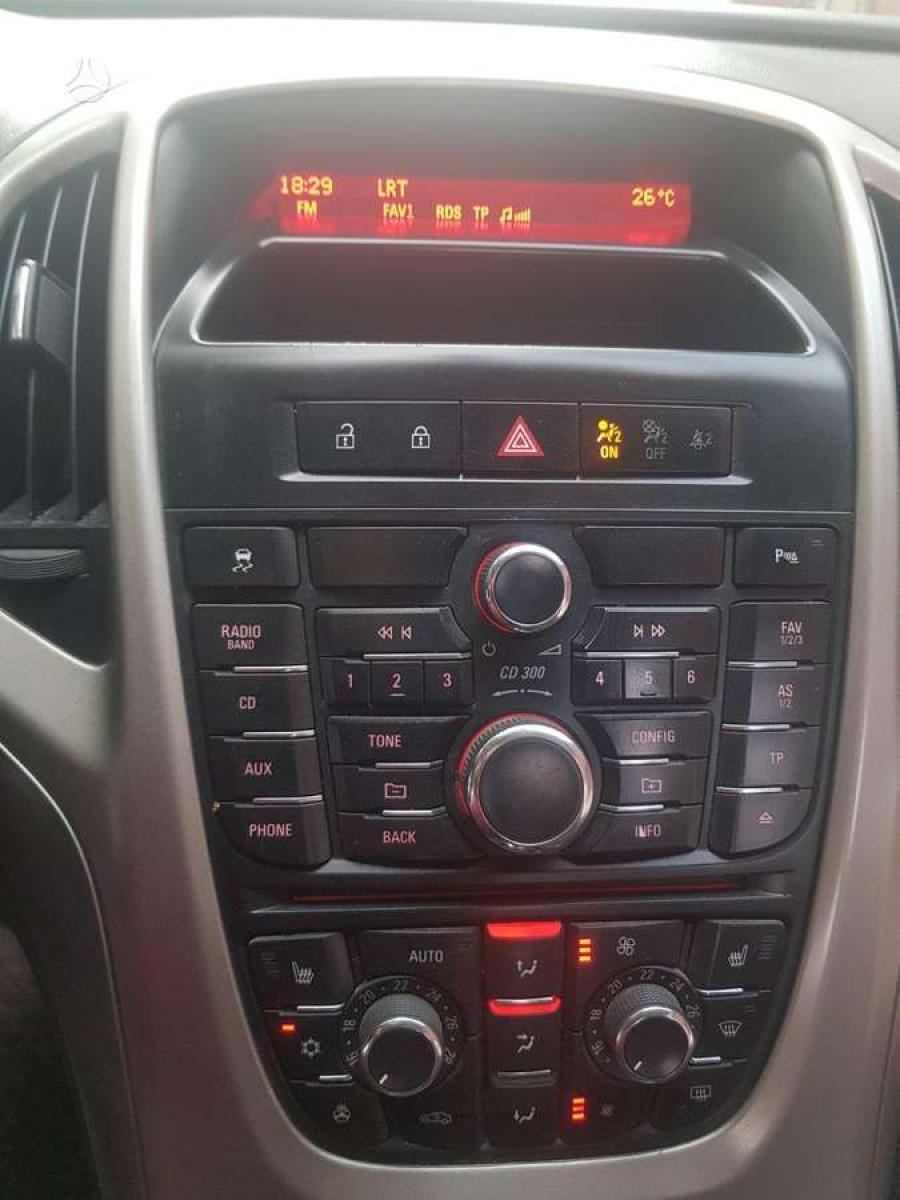 Balts Opel Astra 2012 Utena, ar dzinēja tilpumu 1.60 L un nobraukumu 152 tūkst. km par 2450 €, foto 14 vietnē AUTOMOTO.COM.LV