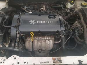 Balts Opel Astra 2012 Utena, ar dzinēja tilpumu 1.60 L un nobraukumu 152 tūkst. km par 2450 €, foto 21 vietnē AUTOMOTO.COM.LV