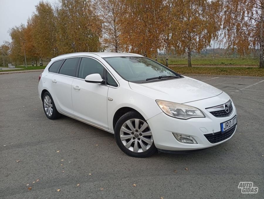 Balts Opel Astra 2012 Viļņa, ar dzinēja tilpumu 2.00 L un nobraukumu 430 tūkst. km par 1550 €, foto 4 vietnē AUTOMOTO.COM.LV