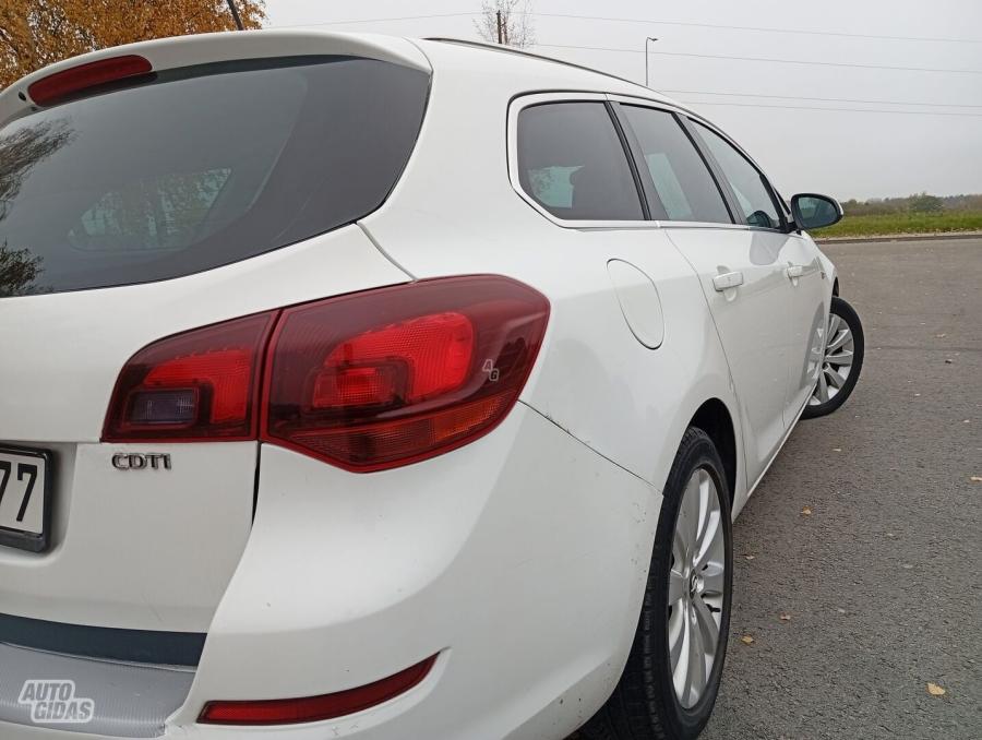 Balts Opel Astra 2012 Viļņa, ar dzinēja tilpumu 2.00 L un nobraukumu 430 tūkst. km par 1550 €, foto 11 vietnē AUTOMOTO.COM.LV