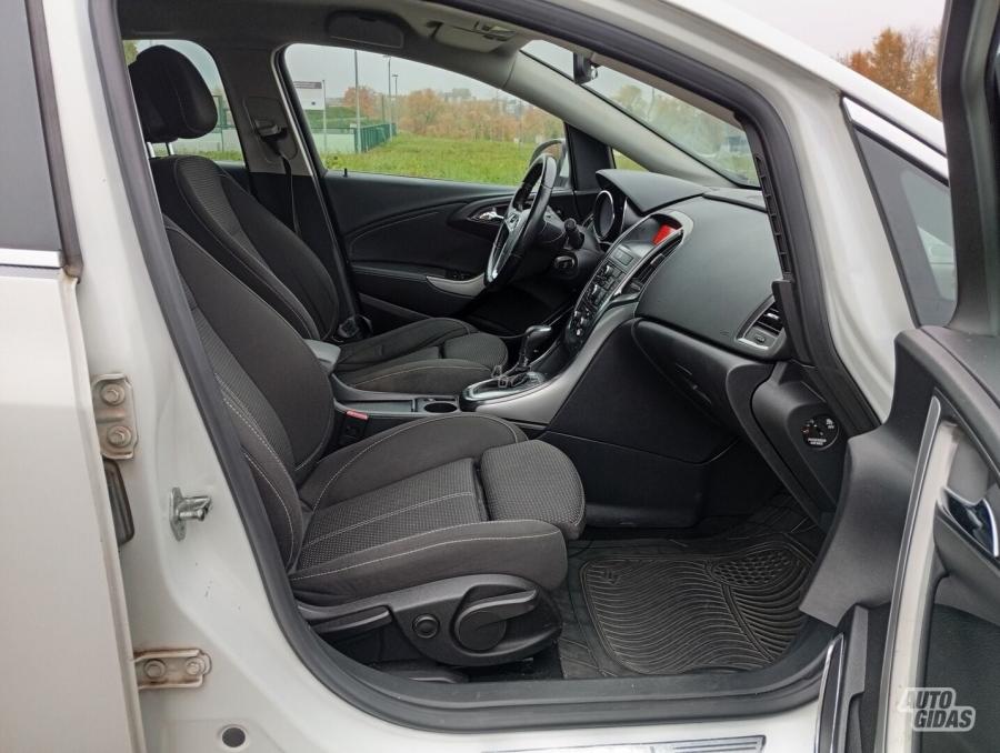 Balts Opel Astra 2012 Viļņa, ar dzinēja tilpumu 2.00 L un nobraukumu 430 tūkst. km par 1550 €, foto 17 vietnē AUTOMOTO.COM.LV