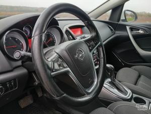 Balts Opel Astra 2012 Viļņa, ar dzinēja tilpumu 2.00 L un nobraukumu 430 tūkst. km par 1550 €, foto 18 vietnē AUTOMOTO.COM.LV