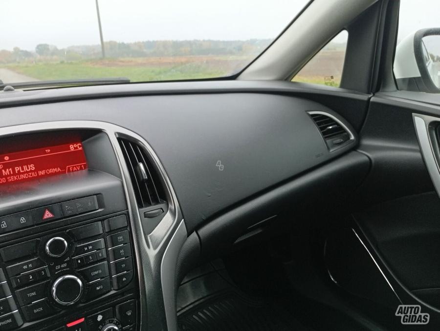 Balts Opel Astra 2012 Viļņa, ar dzinēja tilpumu 2.00 L un nobraukumu 430 tūkst. km par 1550 €, foto 26 vietnē AUTOMOTO.COM.LV