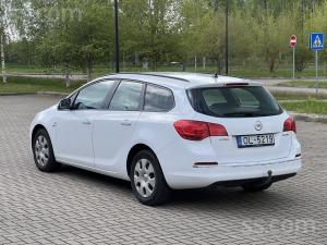 Balts Opel Astra 2013 Tukums, ar dzinēja tilpumu 1.70 L un nobraukumu 340 tūkst. km par 1400 €, foto 6 vietnē AUTOMOTO.COM.LV