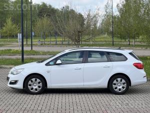 Balts Opel Astra 2013 Tukums, ar dzinēja tilpumu 1.70 L un nobraukumu 340 tūkst. km par 1400 €, foto 7 vietnē AUTOMOTO.COM.LV