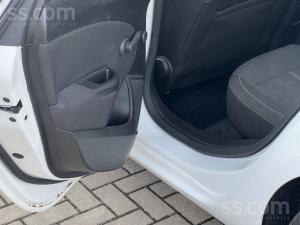Balts Opel Astra 2013 Tukums, ar dzinēja tilpumu 1.70 L un nobraukumu 340 tūkst. km par 1400 €, foto 14 vietnē AUTOMOTO.COM.LV