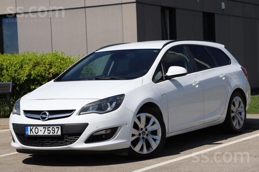 Balts Opel Astra 2013 Tukums, ar dzinēja tilpumu 1.70 L un nobraukumu 248 tūkst. km par 3950 €, foto 4 vietnē AUTOMOTO.COM.LV