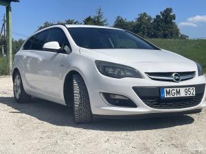 Balts Opel Astra 2013 Šauļi, ar dzinēja tilpumu 1.70 L un nobraukumu 300 tūkst. km par 1799 €, foto 10 vietnē AUTOMOTO.COM.LV