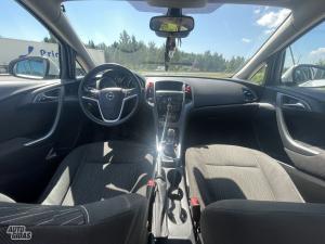 Balts Opel Astra 2013 Šauļi, ar dzinēja tilpumu 1.70 L un nobraukumu 300 tūkst. km par 1799 €, foto 12 vietnē AUTOMOTO.COM.LV