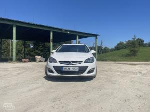 Balts Opel Astra 2013 Šauļi, ar dzinēja tilpumu 1.70 L un nobraukumu 300 tūkst. km par 1799 €, foto 13 vietnē AUTOMOTO.COM.LV