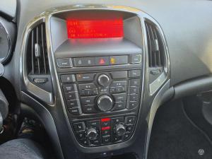 Balts Opel Astra 2013 Utena, ar dzinēja tilpumu 1.96 L un nobraukumu 289 tūkst. km par 2950 €, foto 16 vietnē AUTOMOTO.COM.LV