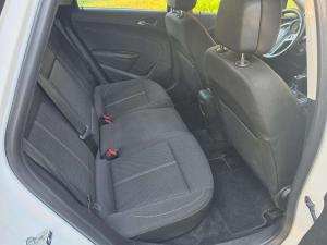 Balts Opel Astra 2013 Utena, ar dzinēja tilpumu 1.96 L un nobraukumu 289 tūkst. km par 2950 €, foto 19 vietnē AUTOMOTO.COM.LV