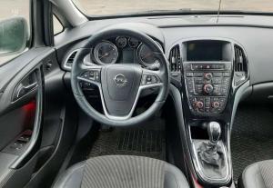 Balts Opel Astra 2014 Marijampole, ar dzinēja tilpumu 1.60 L un nobraukumu 260 tūkst. km par 2450 €, foto 5 vietnē AUTOMOTO.COM.LV