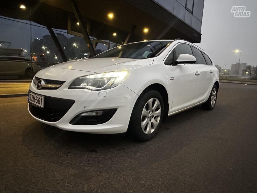 Balts Opel Astra 2014 Kauņa, ar dzinēja tilpumu 1.60 L un nobraukumu 318 tūkst. km par 3700 €, foto 3 vietnē AUTOMOTO.COM.LV