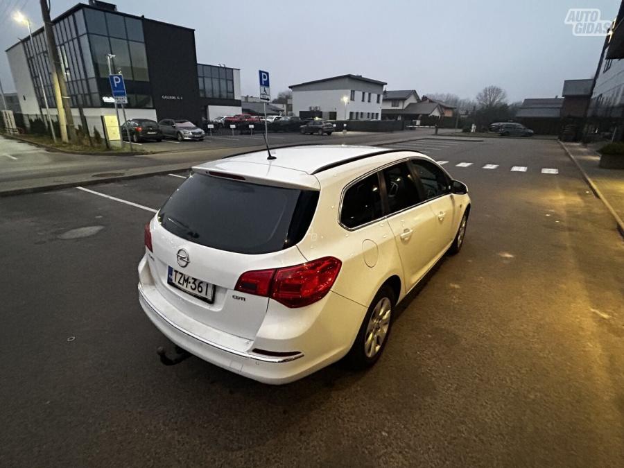 Balts Opel Astra 2014 Kauņa, ar dzinēja tilpumu 1.60 L un nobraukumu 318 tūkst. km par 3700 €, foto 6 vietnē AUTOMOTO.COM.LV
