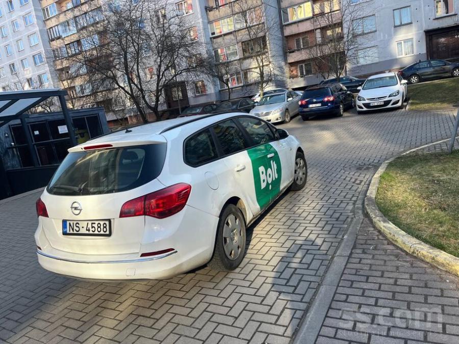 Balts Opel Astra 2014 Rīga, ar dzinēja tilpumu 1.70 L un nobraukumu 0 tūkst. km par 1199 €, foto 4 vietnē AUTOMOTO.COM.LV