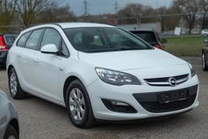 Balts Opel Astra 2014 Liepāja, ar dzinēja tilpumu 1.70 L un nobraukumu 241 tūkst. km par 6250 €, foto 6 vietnē AUTOMOTO.COM.LV