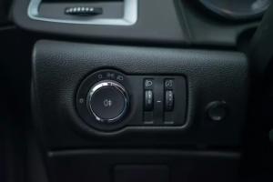 Balts Opel Astra 2014 Liepāja, ar dzinēja tilpumu 1.70 L un nobraukumu 241 tūkst. km par 6250 €, foto 24 vietnē AUTOMOTO.COM.LV