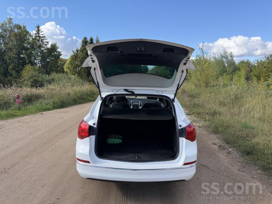 Balts Opel Astra 2014 Dobele, ar dzinēja tilpumu 1.70 L un nobraukumu 228 tūkst. km par 2700 €, foto 5 vietnē AUTOMOTO.COM.LV