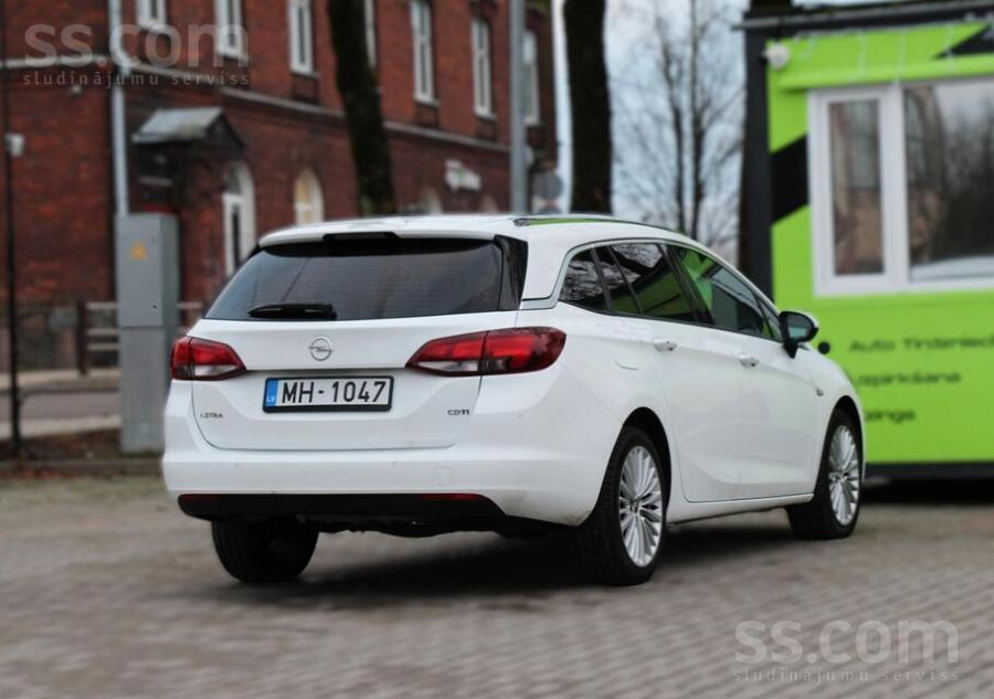 Balts Opel Astra 2016 Rēzekne, ar dzinēja tilpumu 1.60 L un nobraukumu 245 tūkst. km par 5995 €, foto 4 vietnē AUTOMOTO.COM.LV