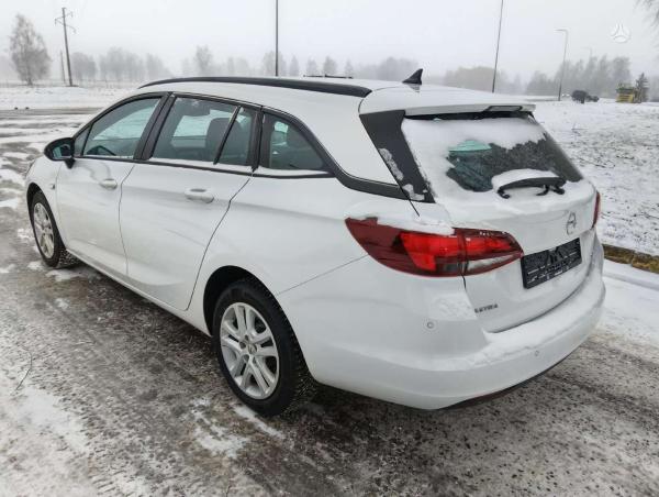 White Opel Astra 2016 in Marijampole, with an engine capacity of 1.60 L and mileage of 194 thousand km for 6000 €, photo 6 on AUTOMOTO.COM.LV